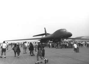 The Story of the B-1 Bomber: From 1964 to Today - HubPages