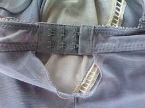 How to Undo a Bra: A Beginner's Guide - HubPages