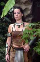 Piper Halliwell's Top 10 Fashion Moments on "Charmed" - HubPages