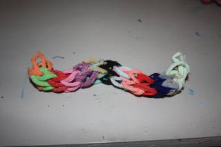 How To Use Loop and Loom Weaving For Different Craft Projects - HubPages