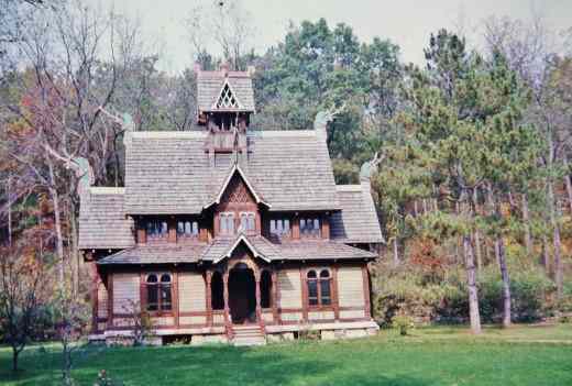 Little Norway: A Norwegian Treasure With Nisse in Wisconsin - HubPages