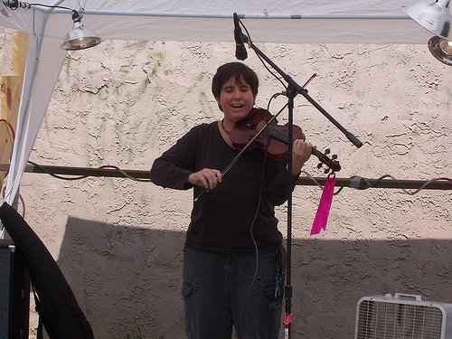 How to Create a Strong Praise Team for Your Church - HubPages