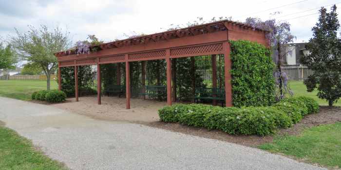 Mason Road Park: Small Community Park in Katy, Texas - HubPages