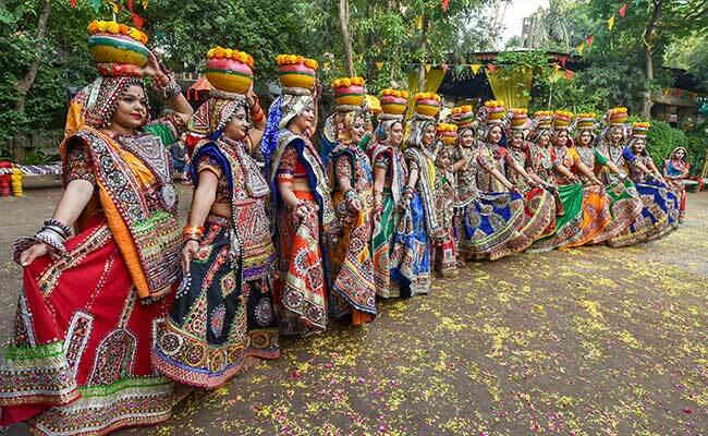Garba: Traditional Folk Dance of Gujarat - an Intangible Cultural ...