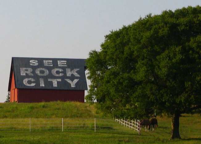 "See Rock City" Barn Roofs Lead to Chattanooga, Tennessee - HubPages