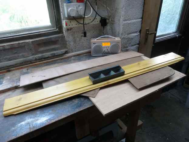 How-to Make a Bespoke Wooden Desk Tidy - HubPages