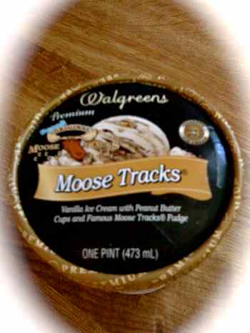 Moose Tracks Ice Cream - HubPages