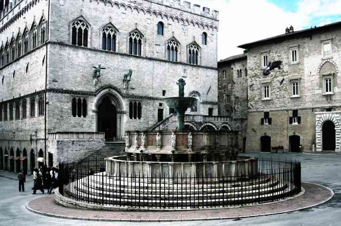 Perugia: A Beautiful and Charming Capital City of Umbria - HubPages
