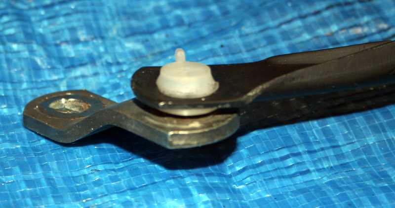 How to Replace Chrysler Wiper Bushings - HubPages