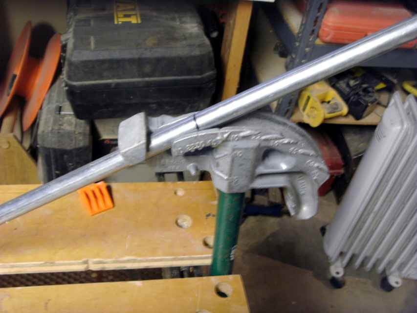 How to Bend Pipes: An Electrical Conduit Bending Guide - HubPages