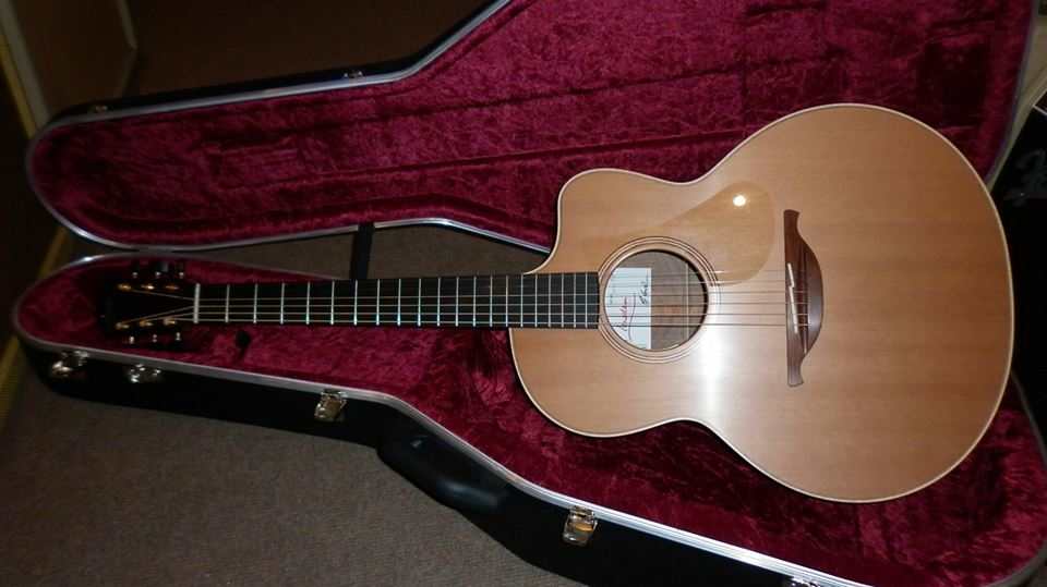 5 of the Best Small-Body Cedar Top Steel String Acoustic Guitars - HubPages