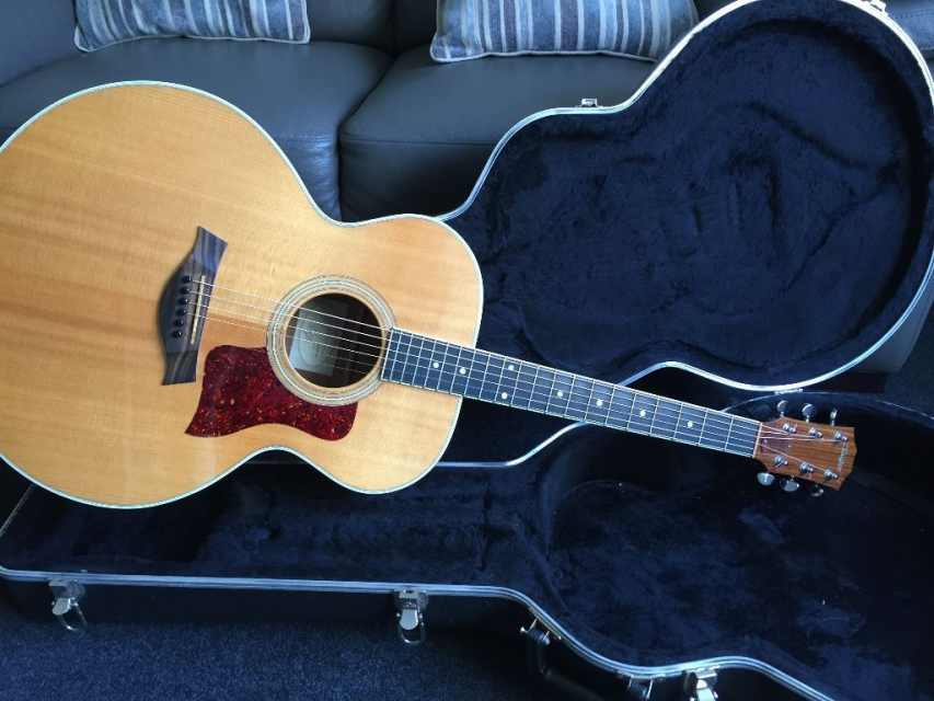 The Finest Jumbo Steel-String Acoustic Guitars - HubPages