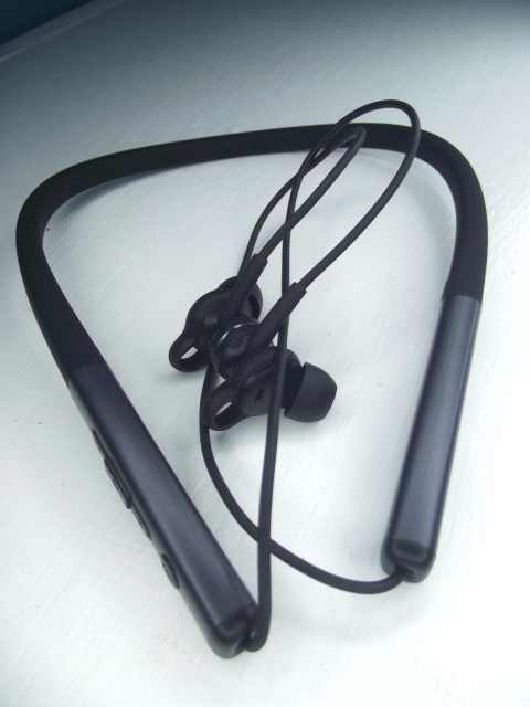 Review of the Vogek Active Noise Cancelling Headphones - HubPages