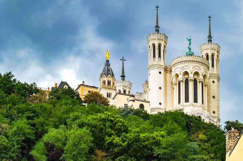 Top 5 Things to See and Do in Lyon in Winter - HubPages