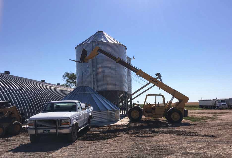 How to Build a Grain Bin--Main Rings and Ladder: An Illustrated Guide ...