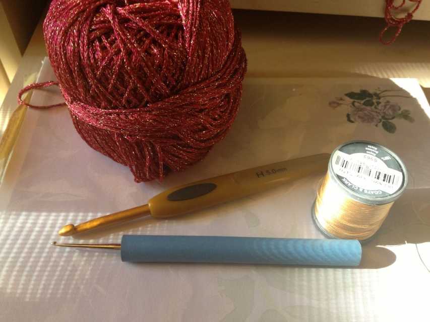 Tools to Help You Crochet or Knit With Disabilities - HubPages