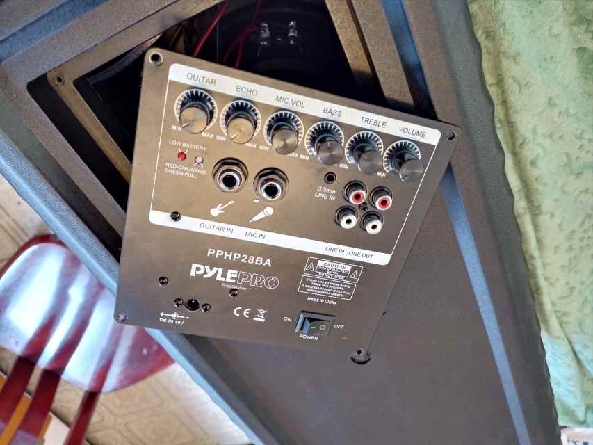 Review of the Pyle Pro Wireless Portable PA Speaker System - HubPages