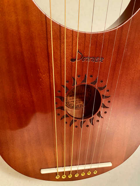 Review of Donner Pentatonic Lyre Harp - HubPages