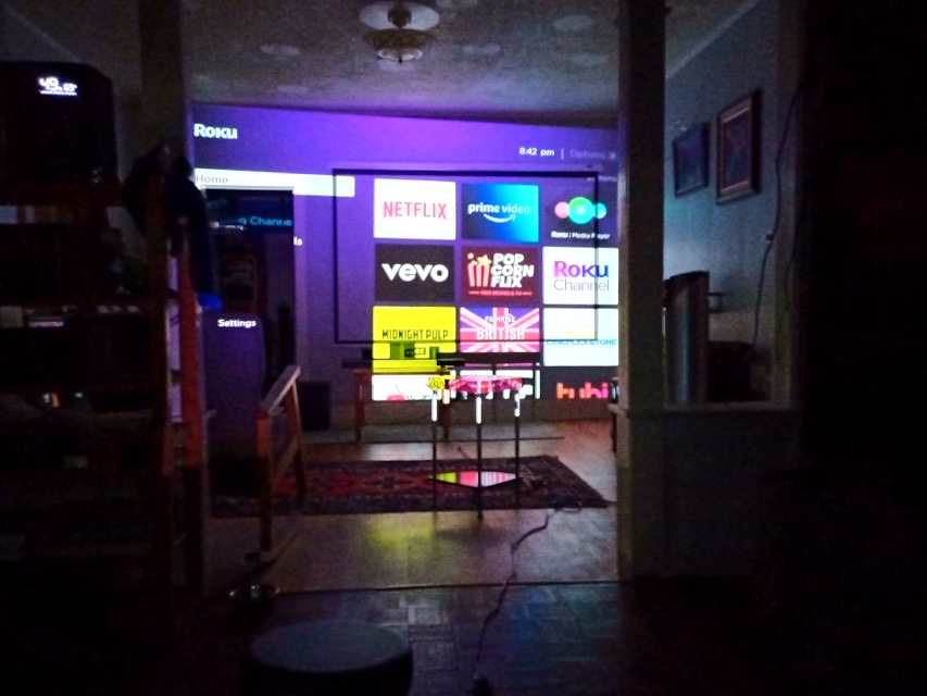 Review of the Viewcomm Ispace2 Portable Projector - HubPages