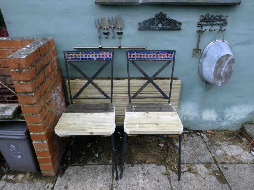 Recycling Salvaged Decking and Offcuts - HubPages