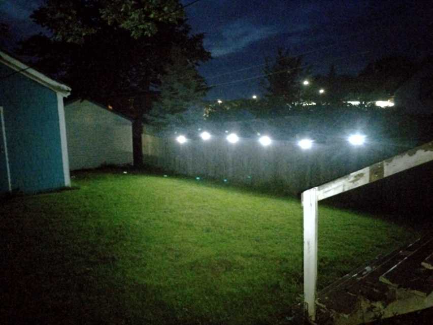 Review of the Linkind StarRay Outdoor Solar Spotlights - HubPages