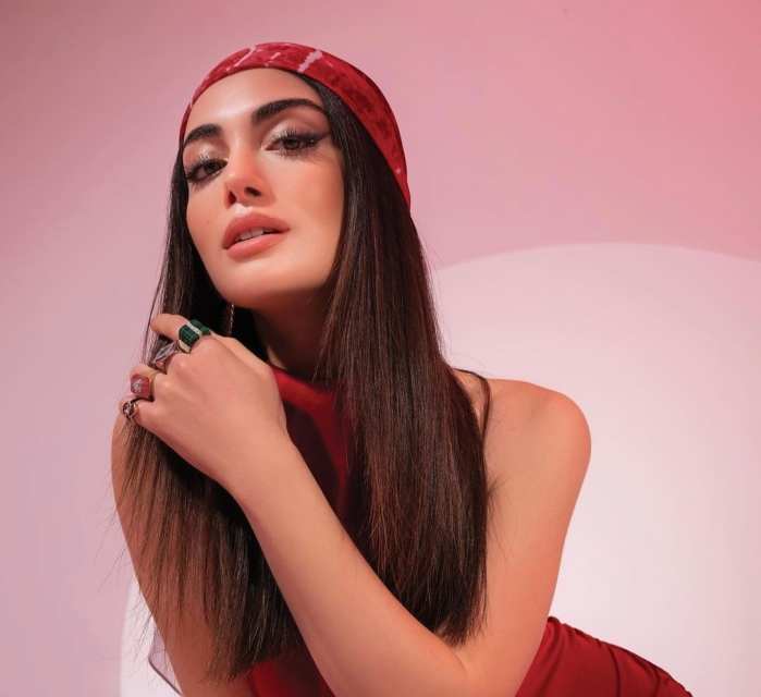 Top 10 Most Beautiful Turkish Actresses - HubPages