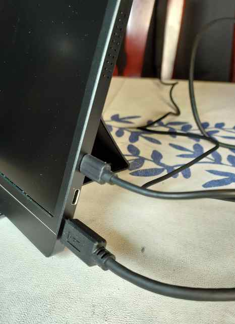 Review of the KYY 15.6 Inch 1080P Portable Monitor - HubPages