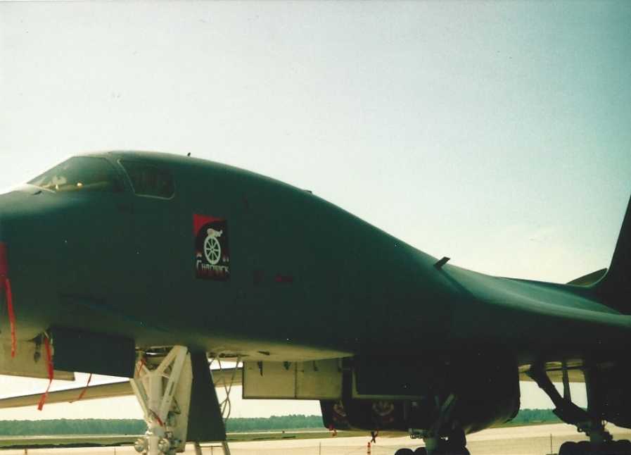 The Story of the B-1 Bomber: From 1964 to Today - HubPages