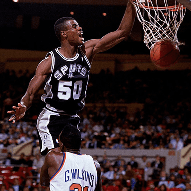 Top 10 Basketball Players of All Time (Plus Honorable Mentions ...