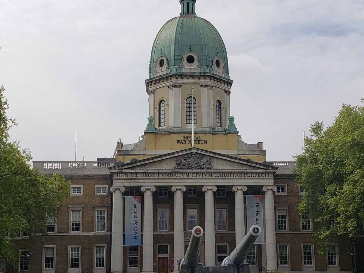 Letter J Imperial War Museum London London England Uk Leo Somerset