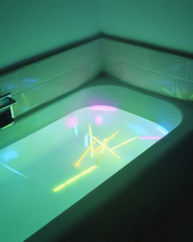 10 Fun Glow in the Dark Activities for Kids - WeHaveKids