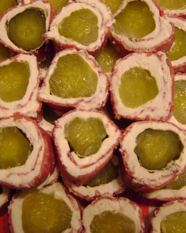 How to Make Pickle and Dried Beef Roll-Ups - Delishably