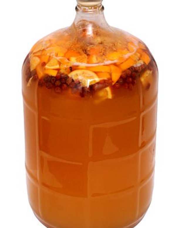 How to Make Fruity and Spicy Mead: Step-by-Step Guide - Delishably