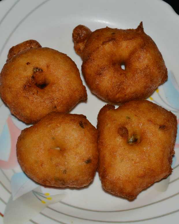 Cabbage Fritters (Vada): Indian Appetizer Recipe - Delishably