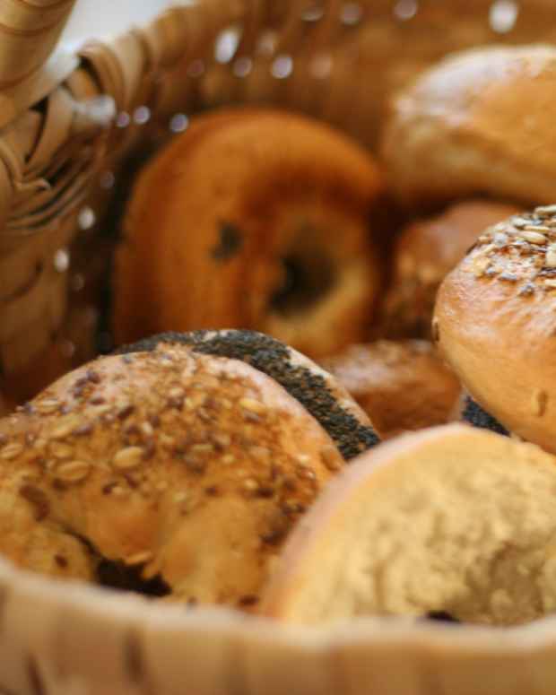 30 Bagel Toppings for Breakfast, Lunch, Dinner, or Snacktime - Delishably