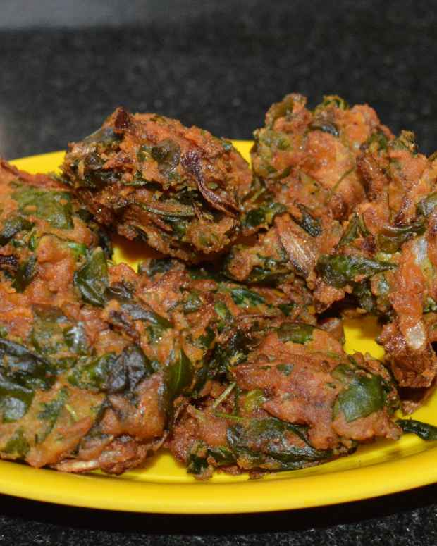 How to Make Corn Fenugreek Leaf Fritters (Corn Methi Pakora) - Delishably