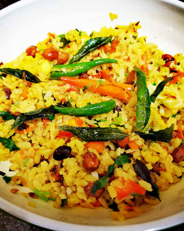 Masala Poha (Spiced Flattened Rice) Recipe - Delishably