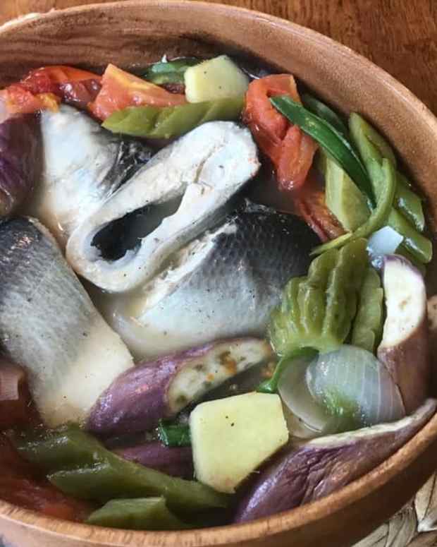 Tinolang Isda (Filipino Fish Tinola) - Delishably