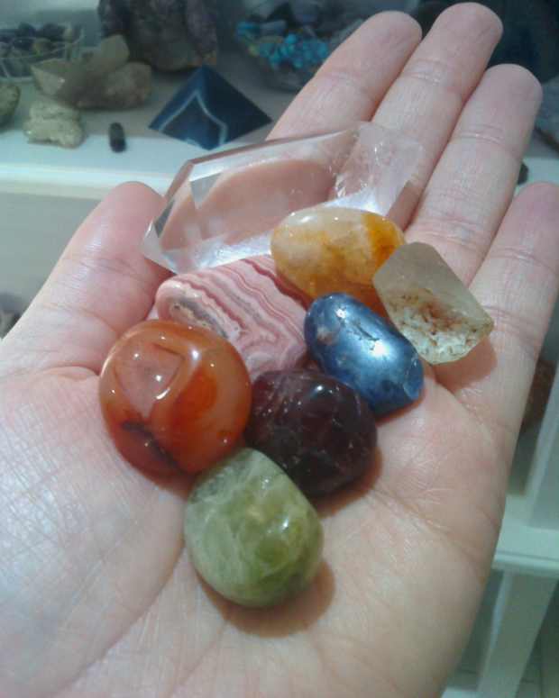 Scientific Evidence That Crystal Healing Works - RemedyGrove