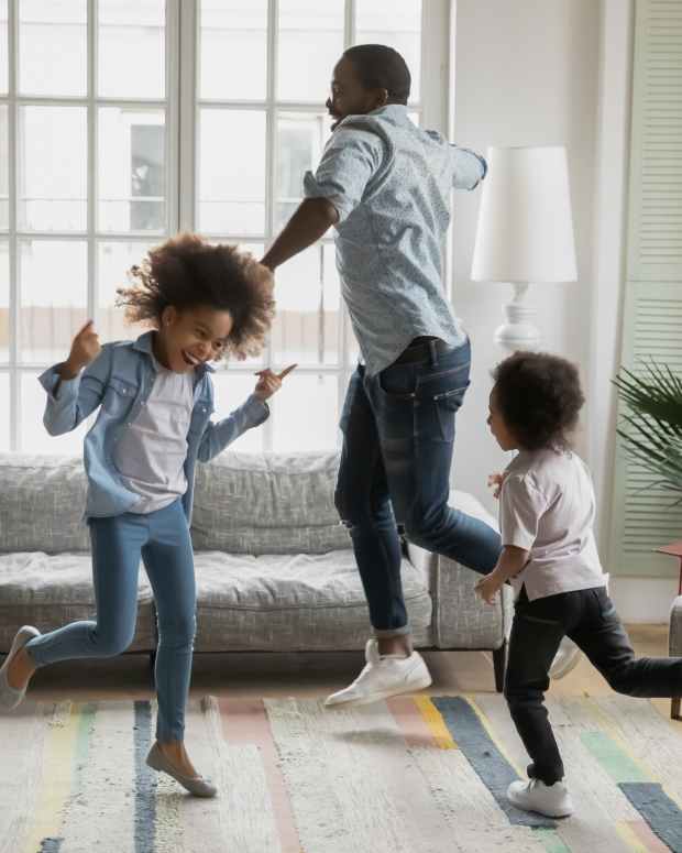 Dancing Toddler Has Some Amazing Rhythm - WeHaveKids News