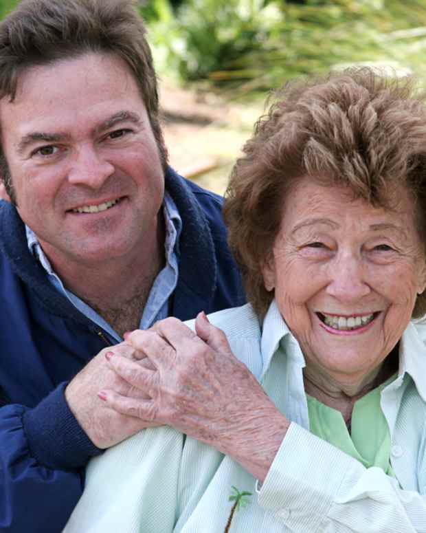 The Advantages and Disadvantages of Living With Your Parents - WeHaveKids