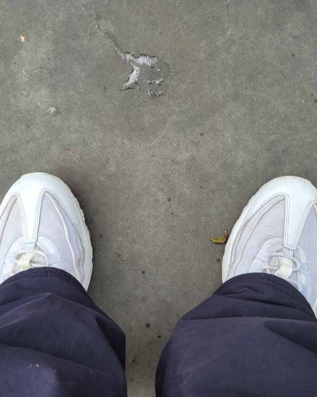 Woman Sees Shadow Man Pacing Non-Stop In Front of Her Home - HubPages