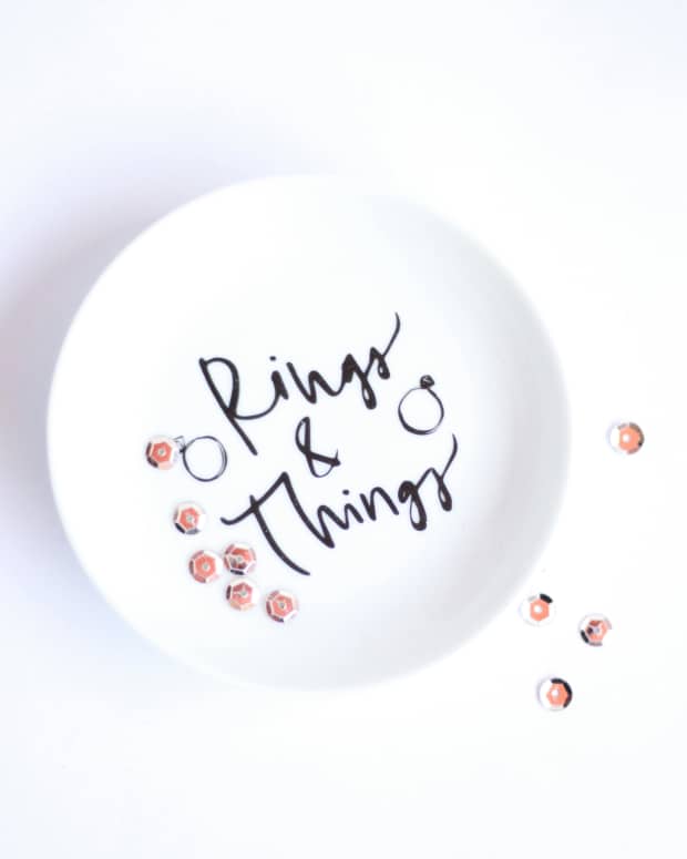 55 Unique 1940s Costume Ideas for Halloween and Vintage Themed Parties ...