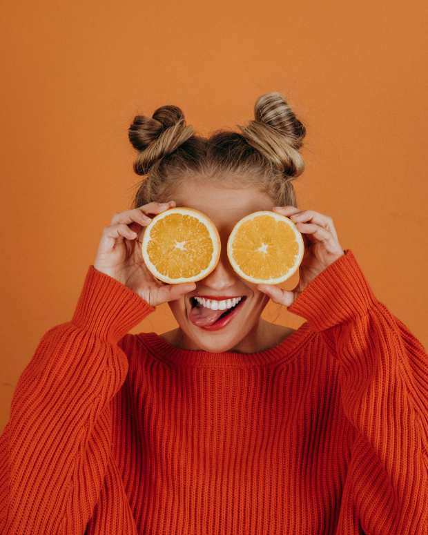 Woman Sees Shadow Man Pacing Non-Stop In Front of Her Home - HubPages