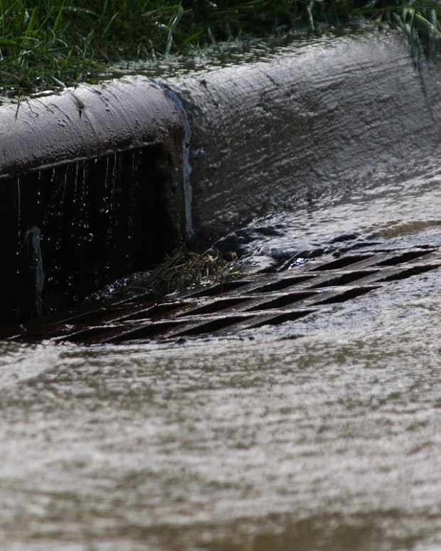 How to Detect a Water Leak in an Irrigation System - Dengarden - Home ...