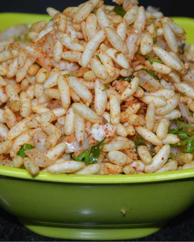 Quick Snacks: Spicy Puffed Rice (Murmura Chivda) Recipe - Delishably ...