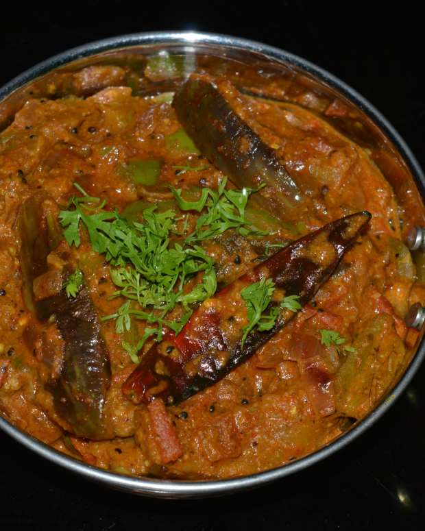Stuffed Brinjal Eggplant Curry (Badanekai Ennegai) Recipe - Delishably ...