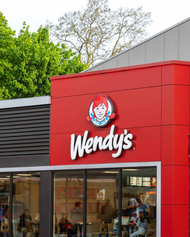 Video Review of 'Wendy's' 4 New Menu Items Is Going Viral - Delishably News