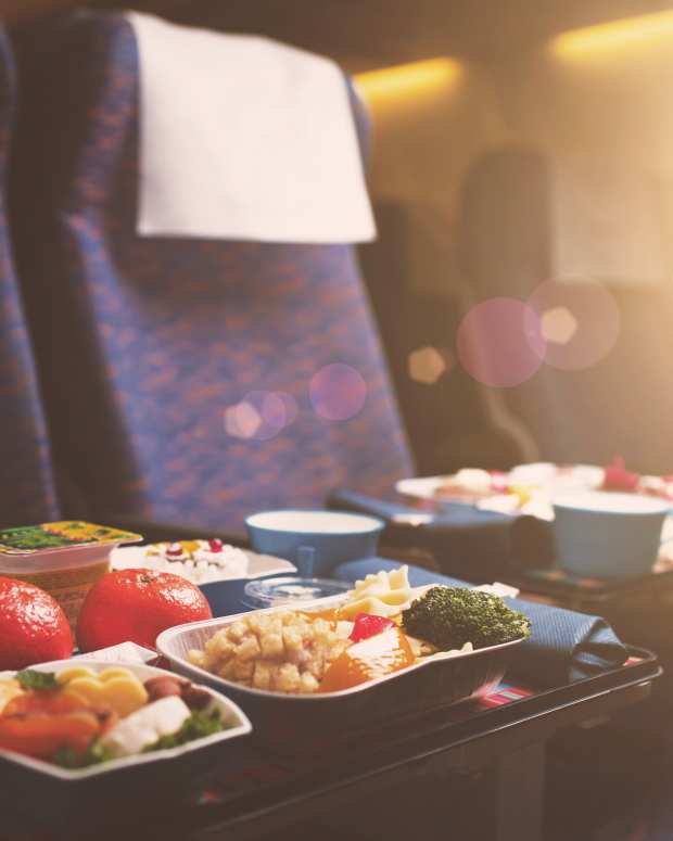 Southwest Airlines Captain Dishes on How Crew Meals Work - WanderWisdom ...
