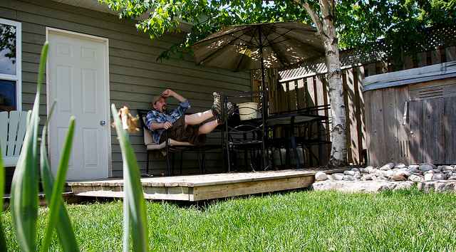 How to Build a Free-Standing Deck - HubPages